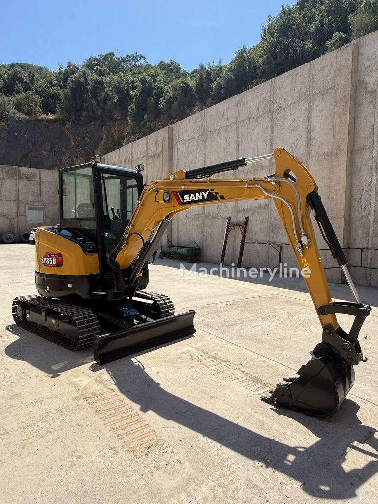 Novi Sany SY35U mini bager