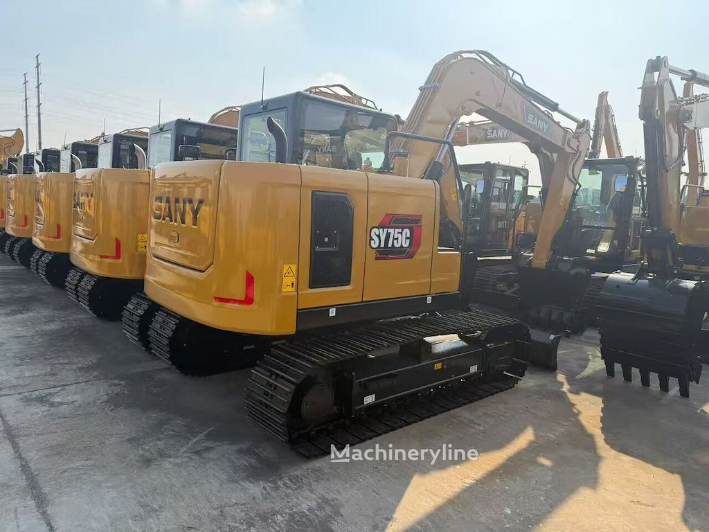 Novi Sany SY75C Brand New mini bager
