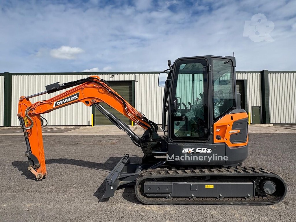 Novi Develon DX50Z-7 mini bager