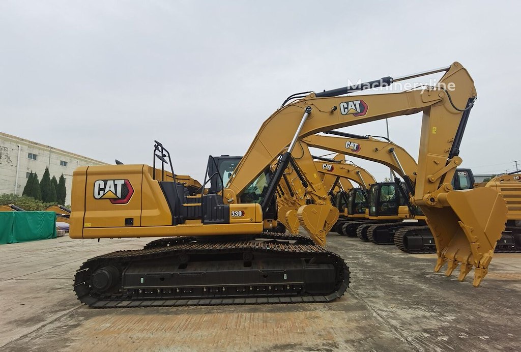 Novi Caterpillar 330 bager guseničar