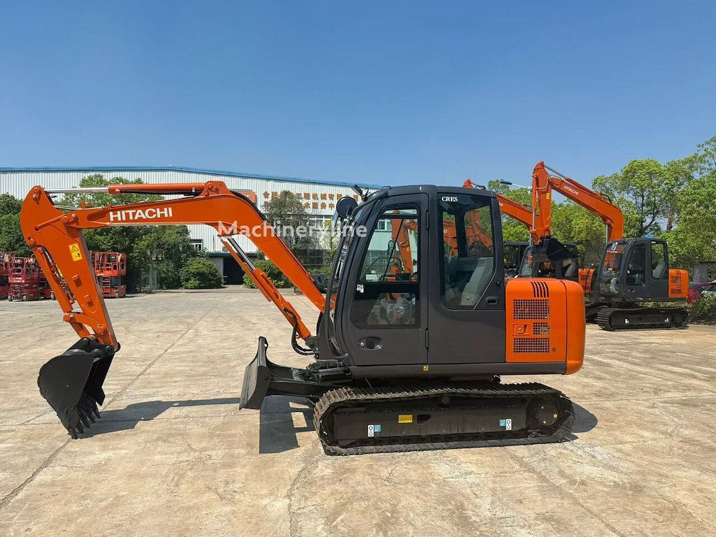 Novi Hitachi EX60-6A mini bager