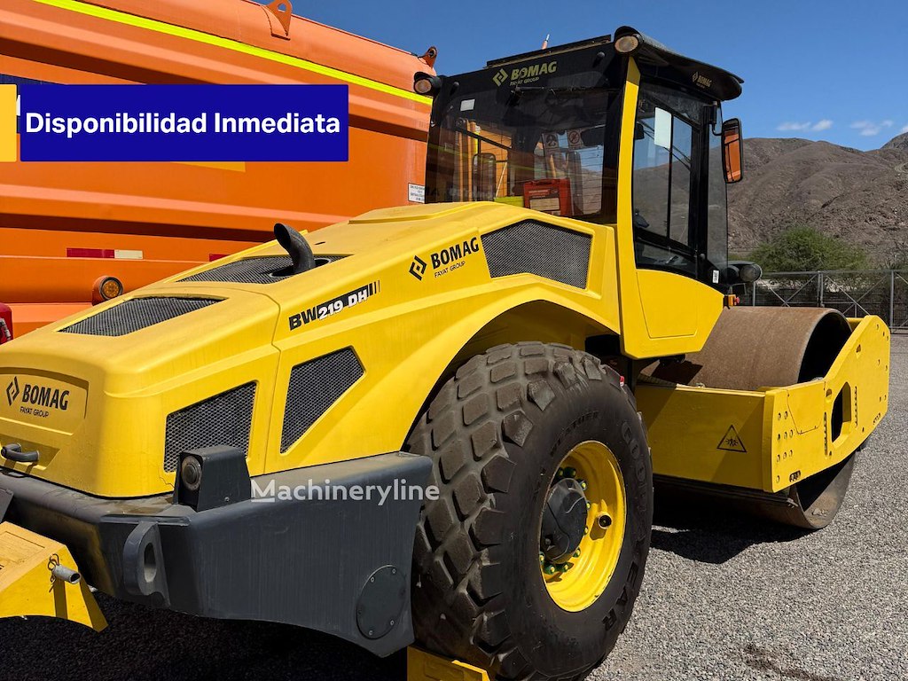 BOMAG BW219DH-5 Serie 101586631034 kompaktor s jednim valjkom