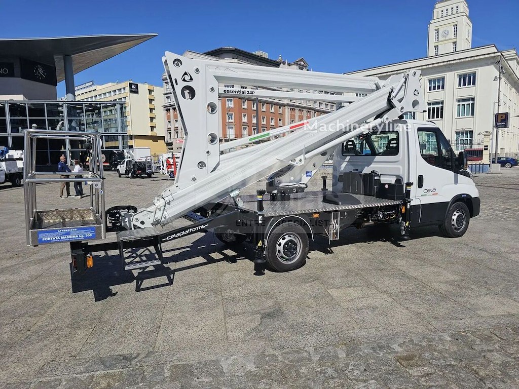 Nova Cela Essential 24P auto dizalica s korpom