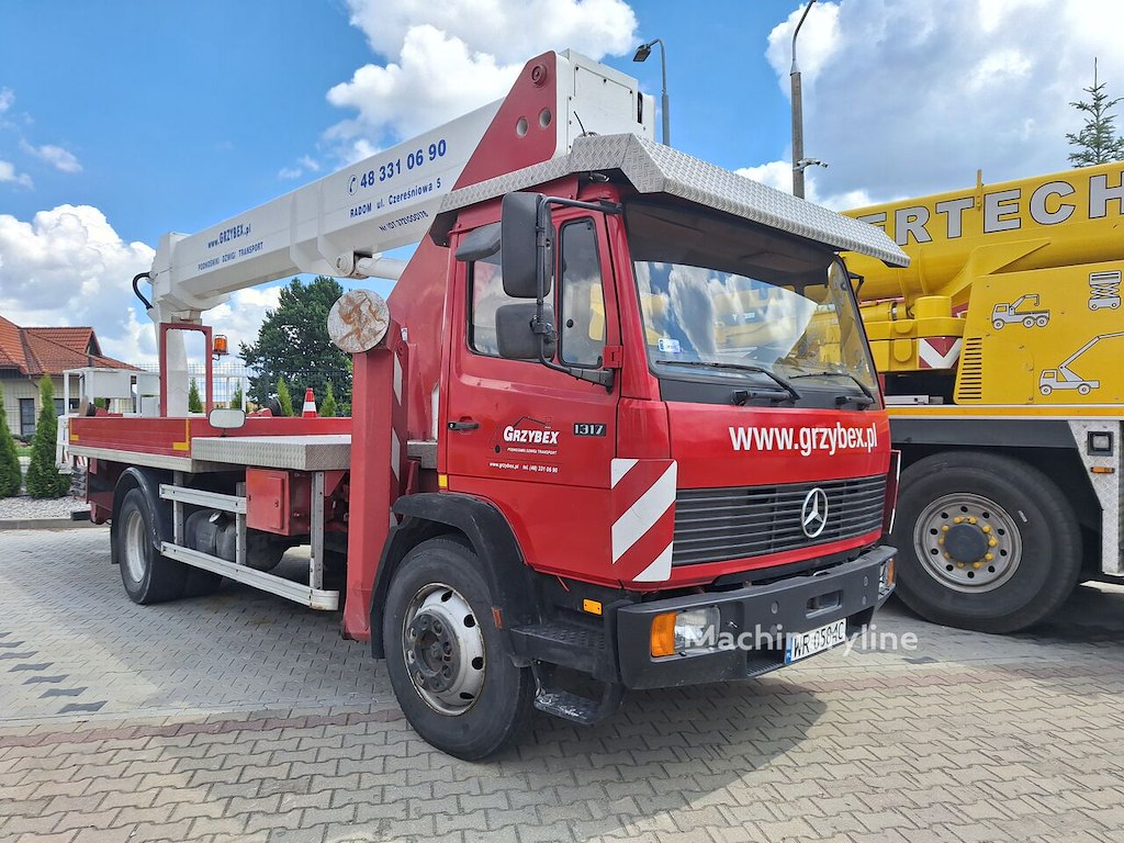 Mercedes-Benz 1317 auto dizalica s korpom