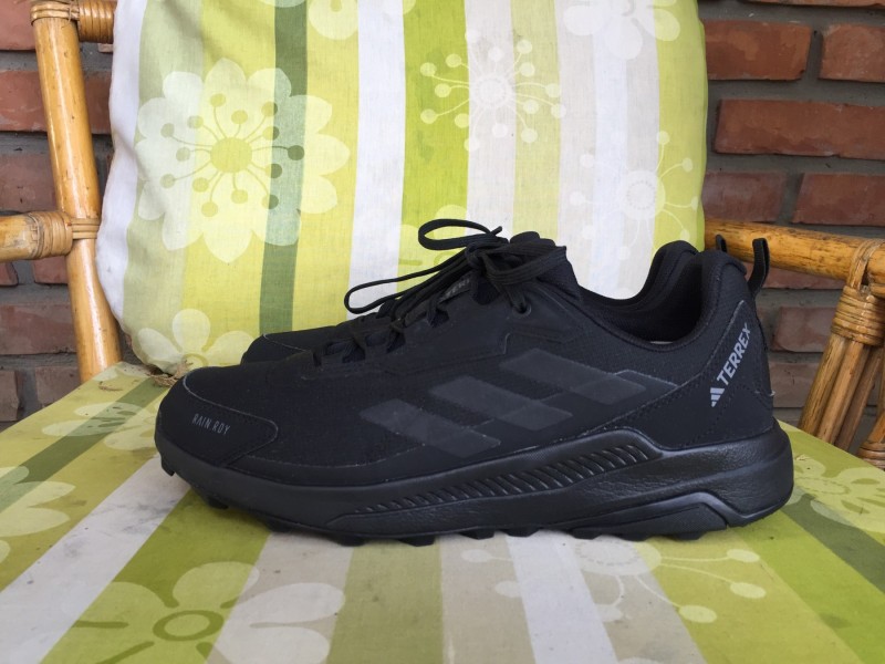 Original Adidas Terrex patike br 44 TRAXION