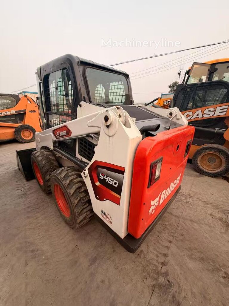 Bobcat S450 mini utovarivač