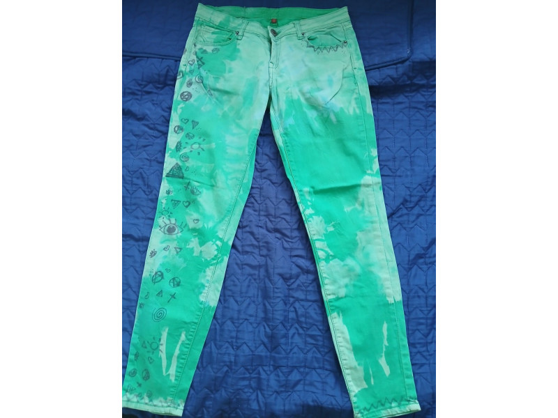 Fishbone unikatne zelene sarene punk pantalone, M-L