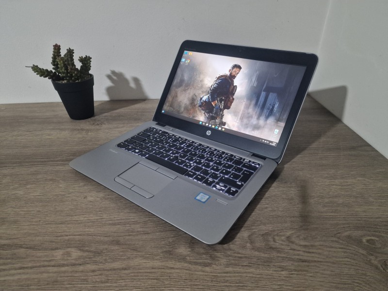 HP EliteBook 820 G3 - i7-6600U - 16GB - 256GB SSD m.2