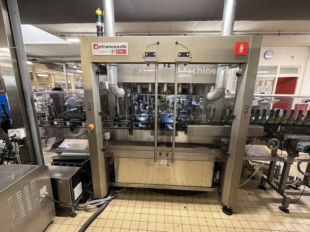 Sacmi KUBE 60 mašina za etiketiranje