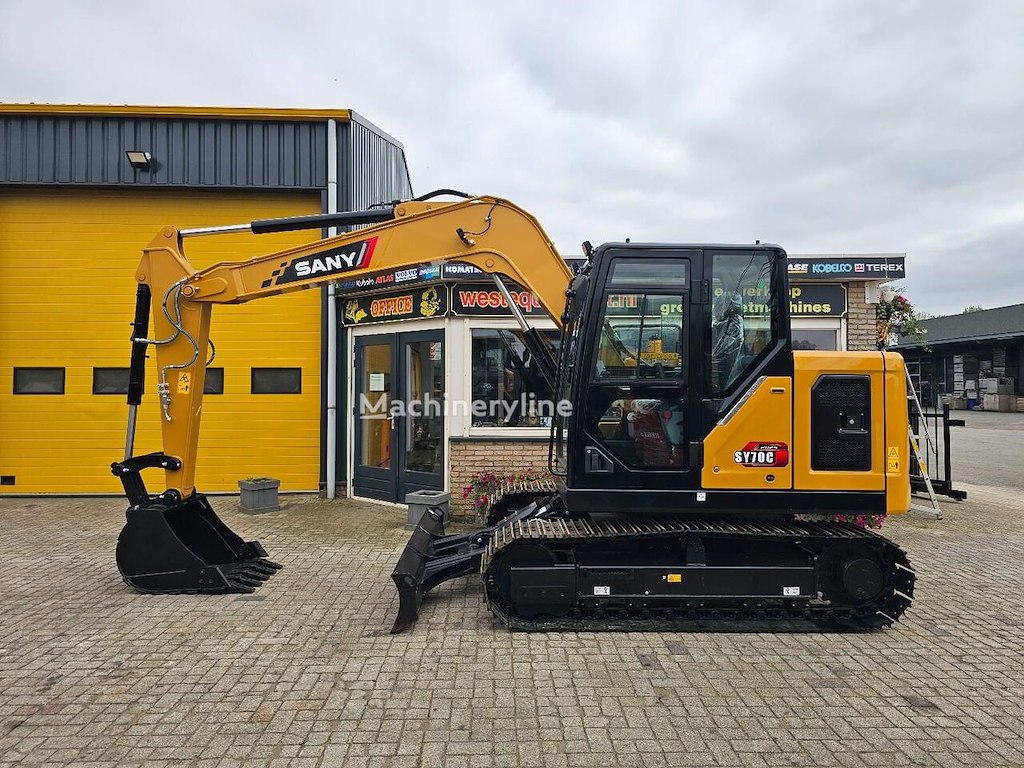 Novi Sany SY70C mini bager