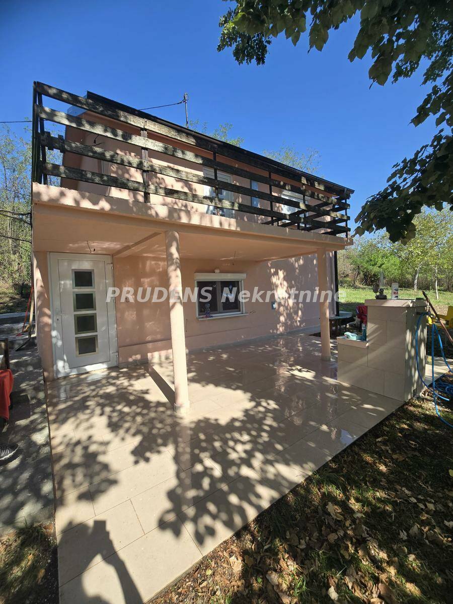 Kuća, Beograd – Mali Požarevac | Izdavanje · 72m² · 400€