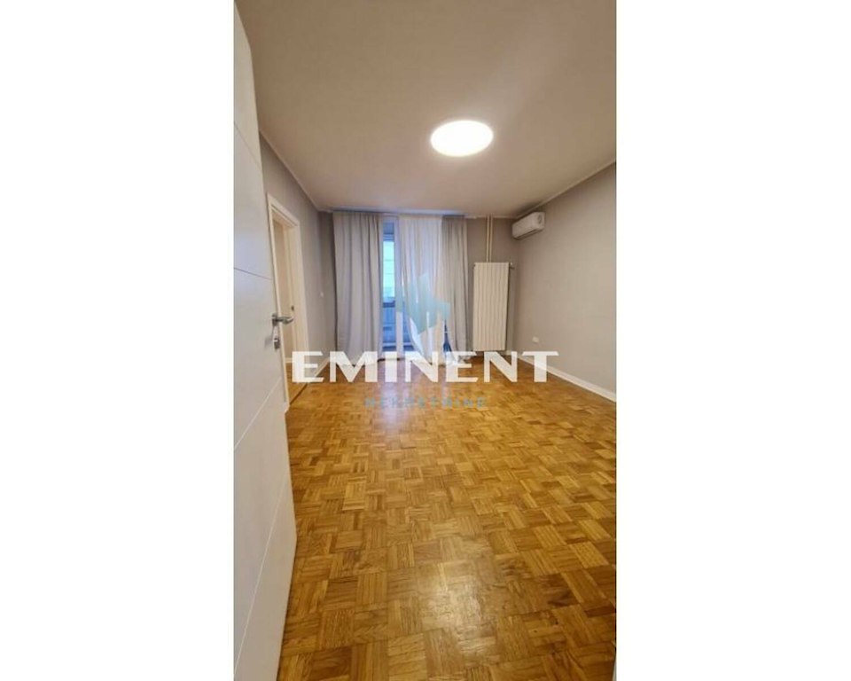 Cetvorosoban stan, Beograd – Blok 28 | Izdavanje · 82m² · 1.000€