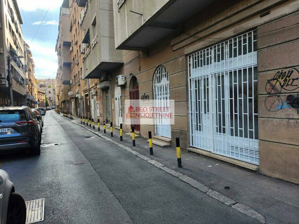 Poslovni prostor / Lokal, Beograd – 27. marta | Izdavanje · 35m² · 650€