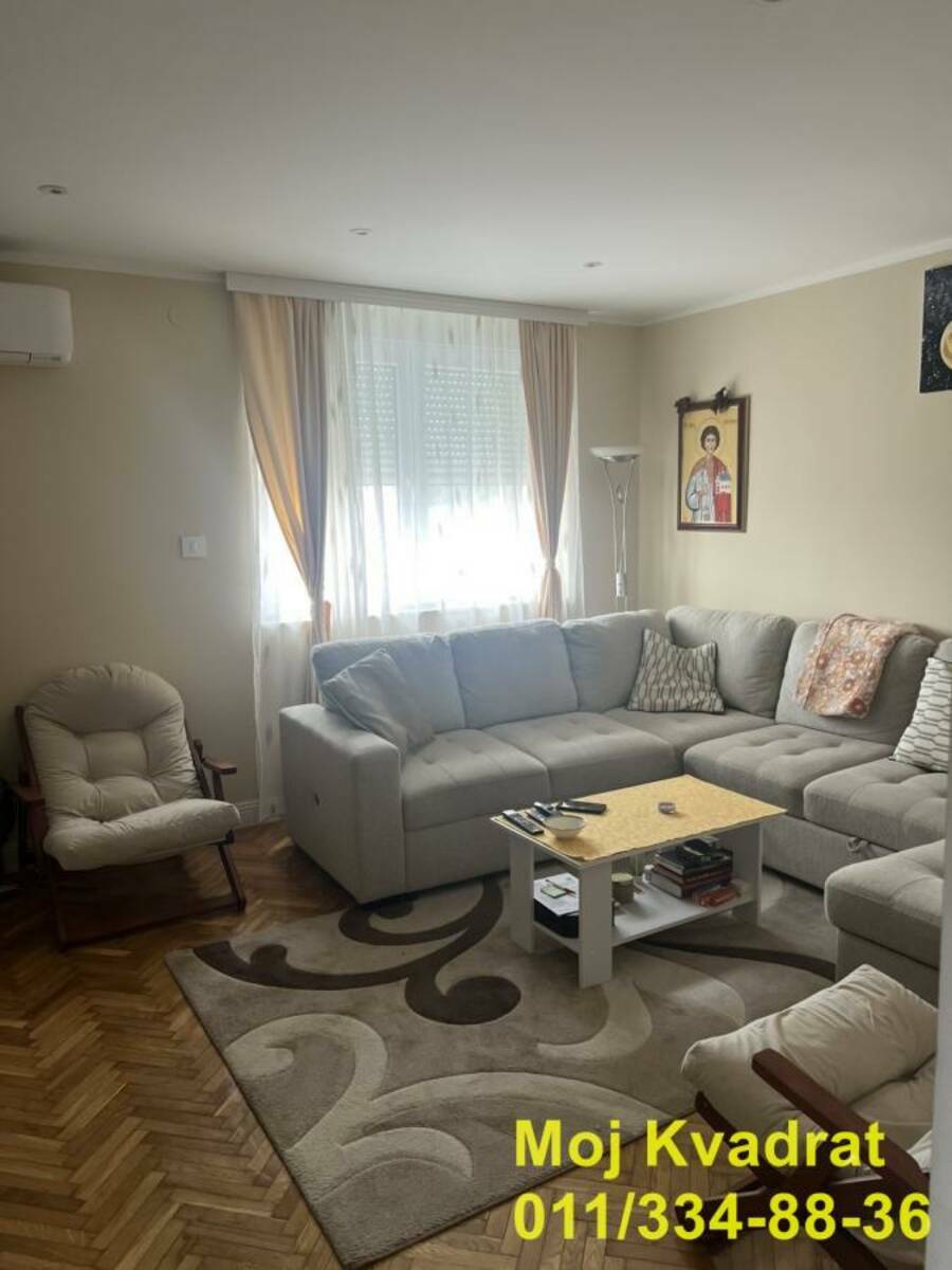 Dvosoban stan, Knić | Prodaja · 55m² · 52.000€
