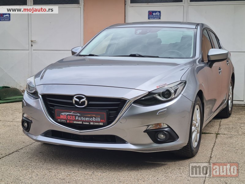 Mazda 3 1.5 Skyactive,Attraction,Navig