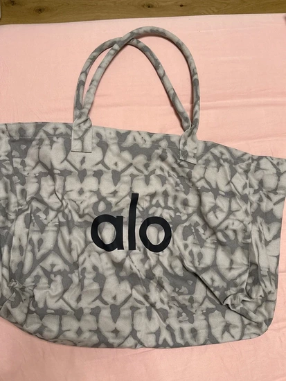 Alo Yoga nova torba original