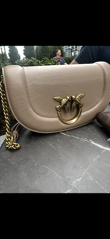 Pinko torba snizeno 10000