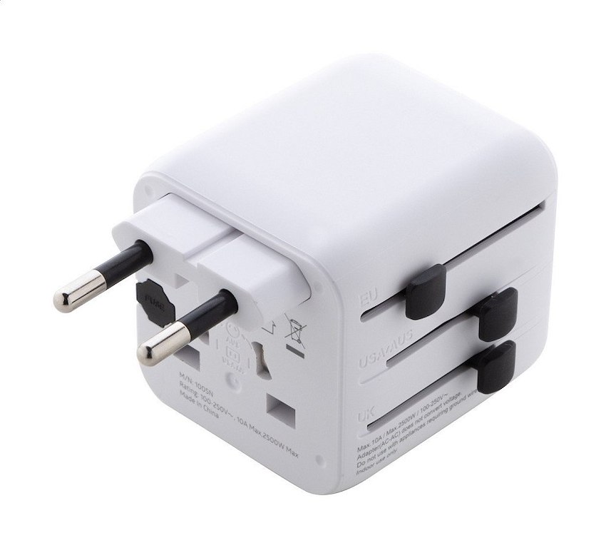 Jetsetter Pico RPC travel adapter