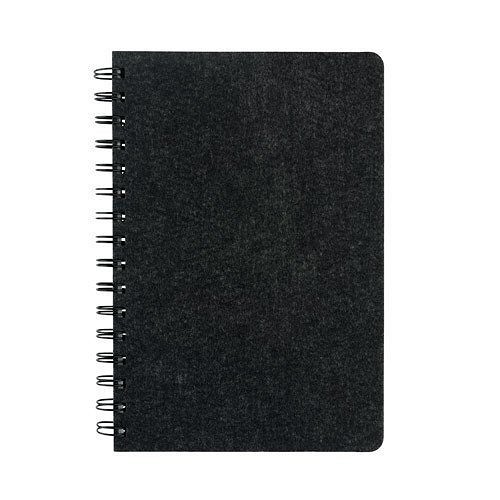 MISHIMA. A5 notes sa polutvrdim koricama od recikliranog filca (100% rPET) sa spiralom i stranicama na linije