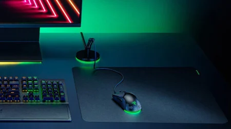 Razer Sphex V3 - Ultra Thin Gaming Mouse Mat - Large ( 043545 )