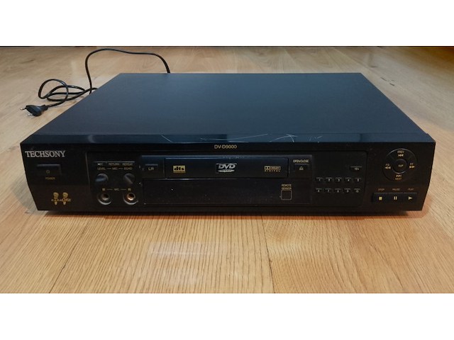 DVD plejer - Techsony DV-D9000 karaoke (neispravno)