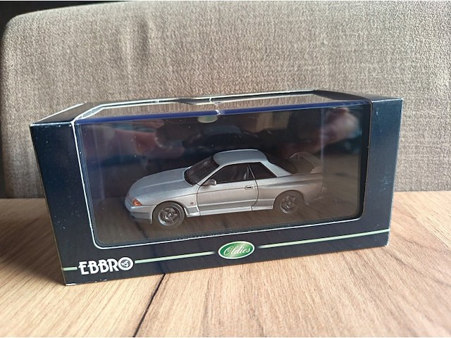Nissan GT-R r32 1:43