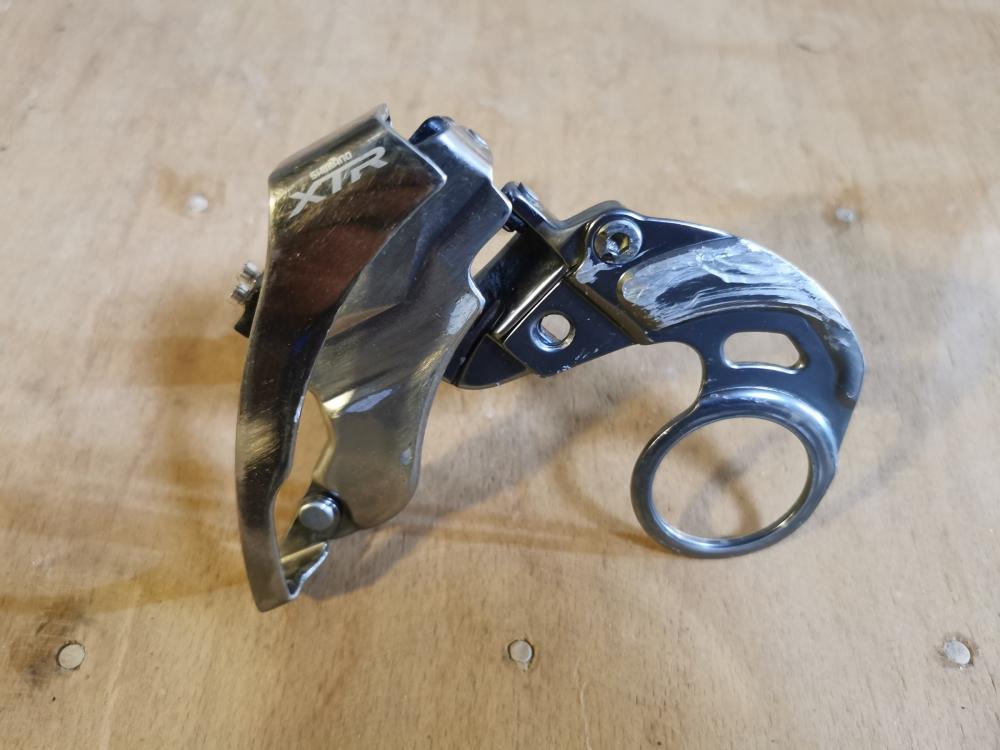 Prednji menjač - Shimano XTR FD-M960-E