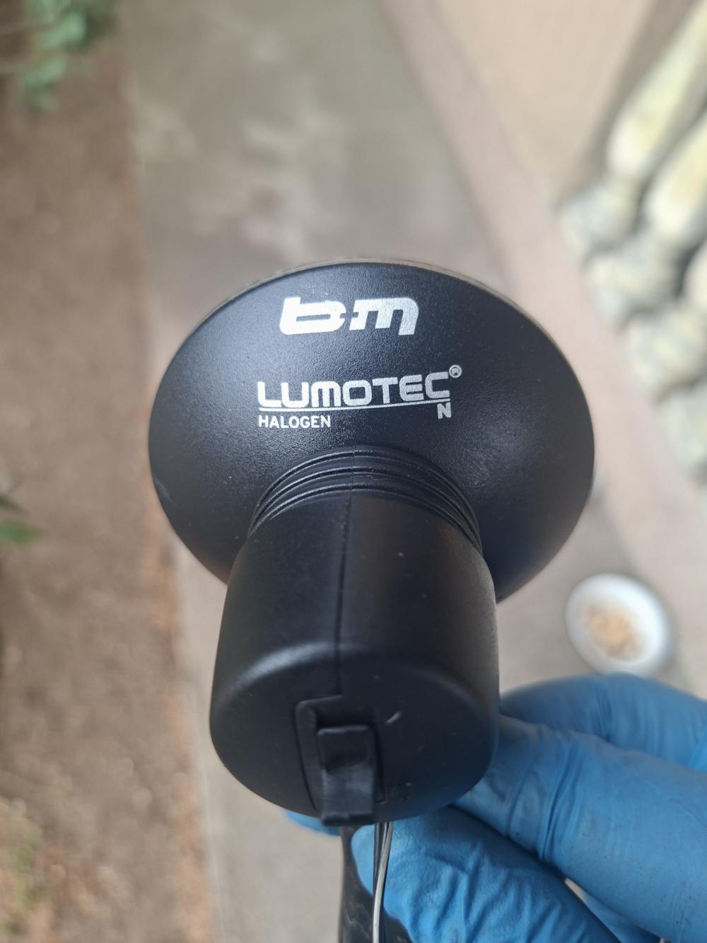 Prednje halogeno svetlo Busch + Müller Lumotec N