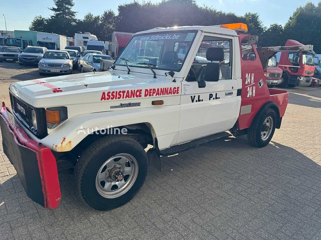 Prodaje se Toyota Landcruiser šlep auto < 3.5t na aukciji