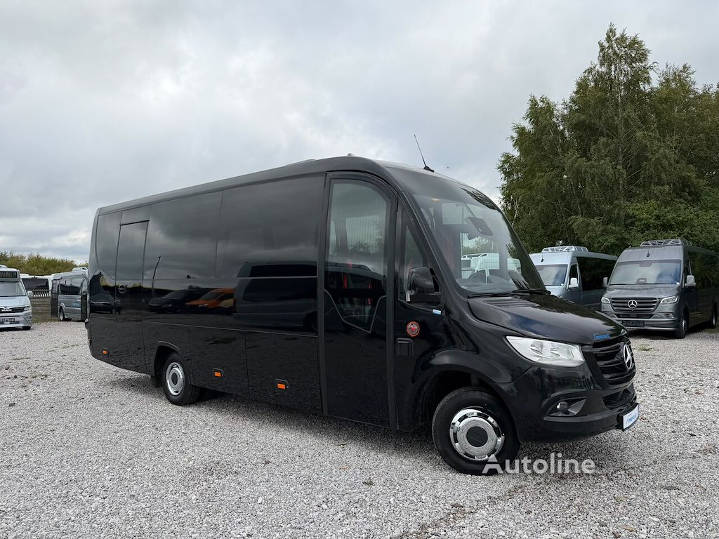 Novi Mercedes-Benz Sprinter 519 putnički minibus