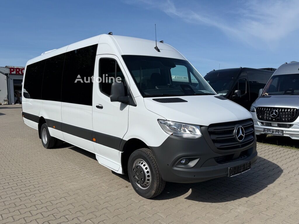 Novi Mercedes-Benz Sprinter 517 putnički minibus