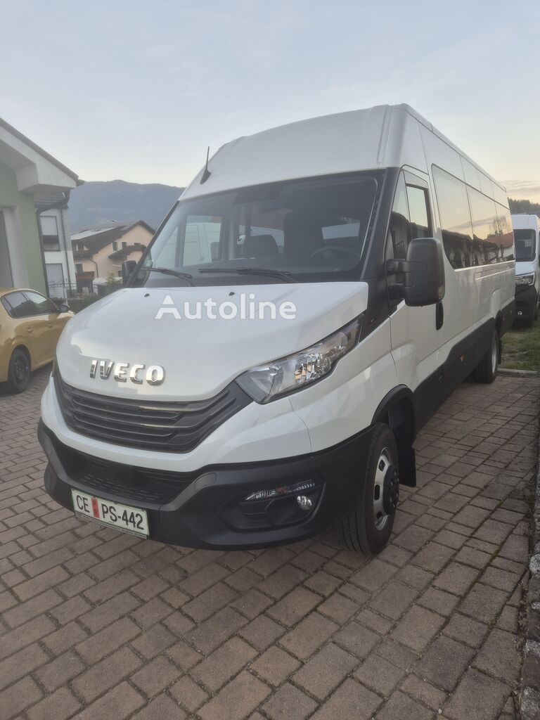 Novi IVECO Daily 50C17 putnički minibus
