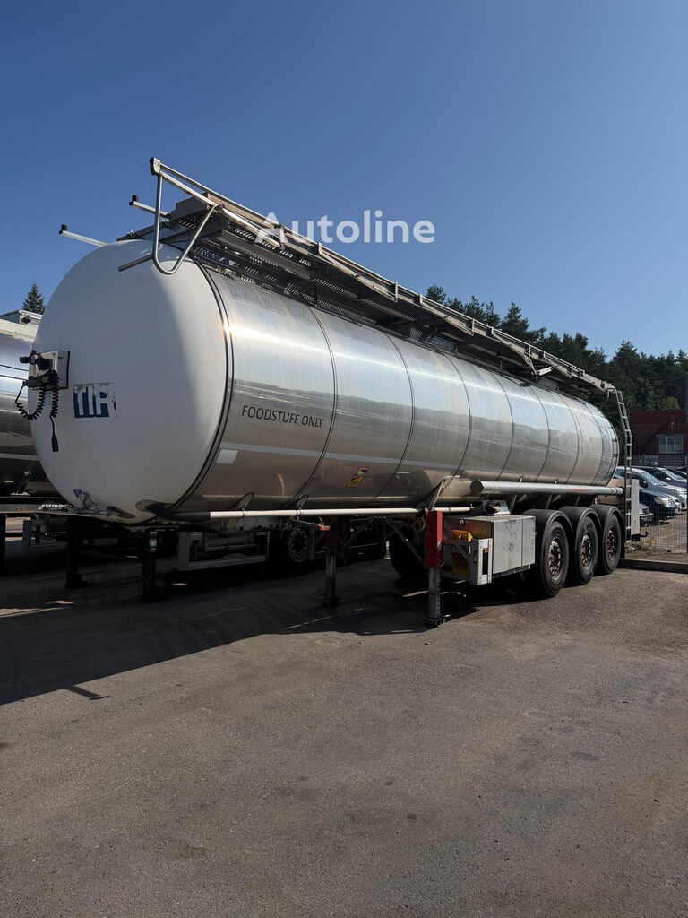 Feldbinder cisterna za prevoz hrane