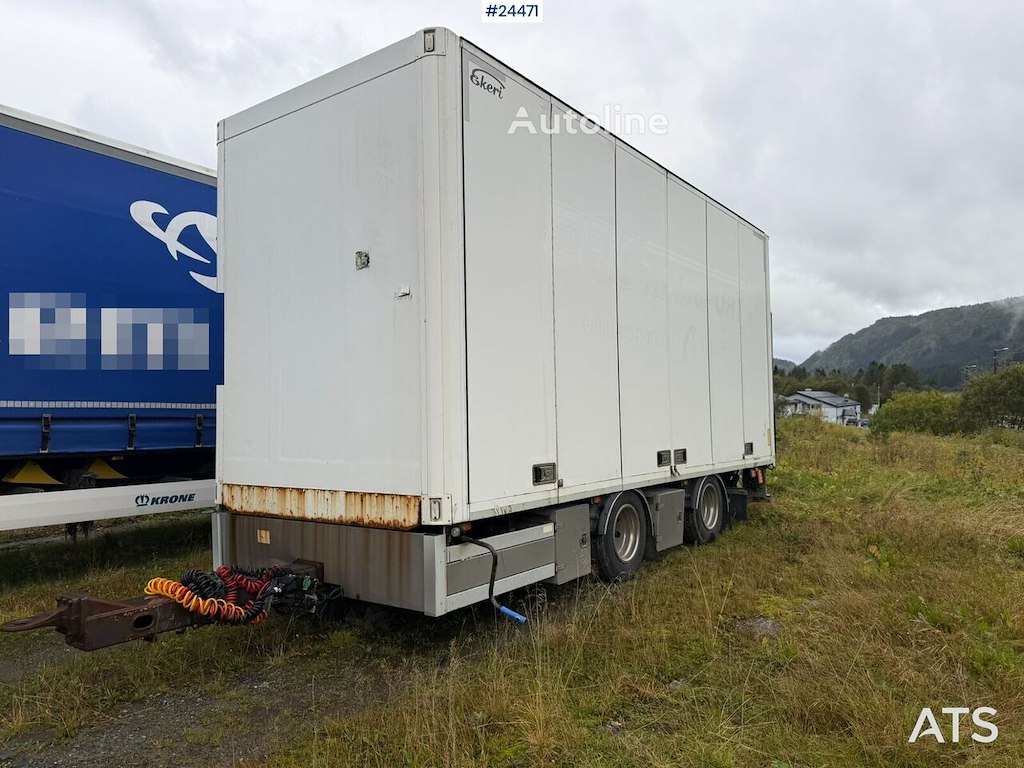 Ekeri Skaphenger m/ full sideåpning og 2 tonn lift prikolica furgon