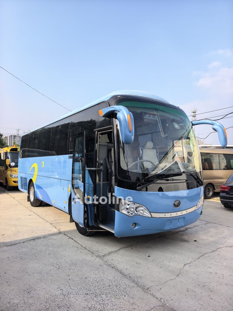 Yutong ZK 6908 turistički autobus