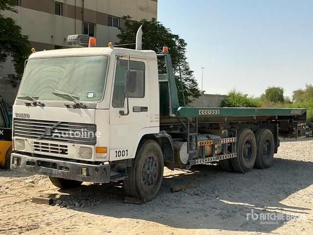 Prodaje se Volvo FL10 šlep auto na aukciji