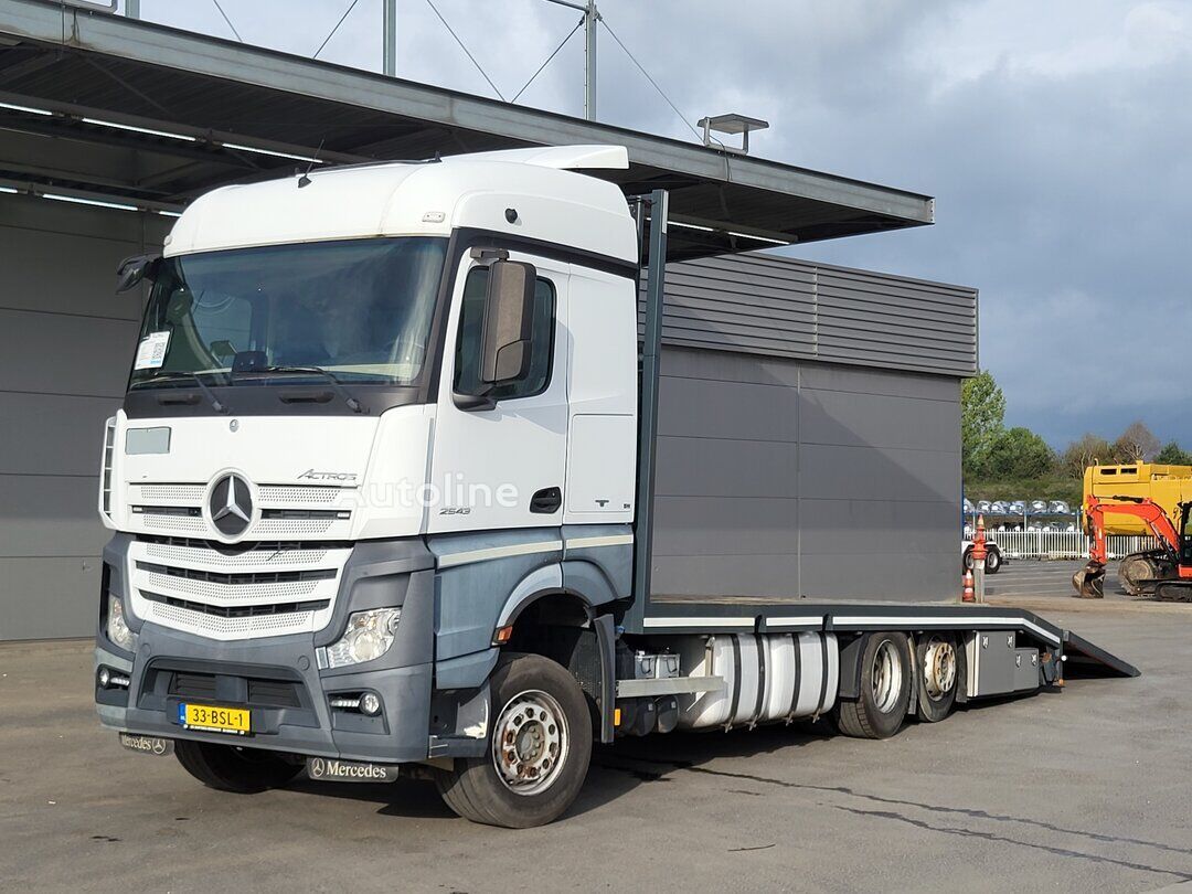 Prodaje se Mercedes-Benz Actros 2543 šlep auto na aukciji