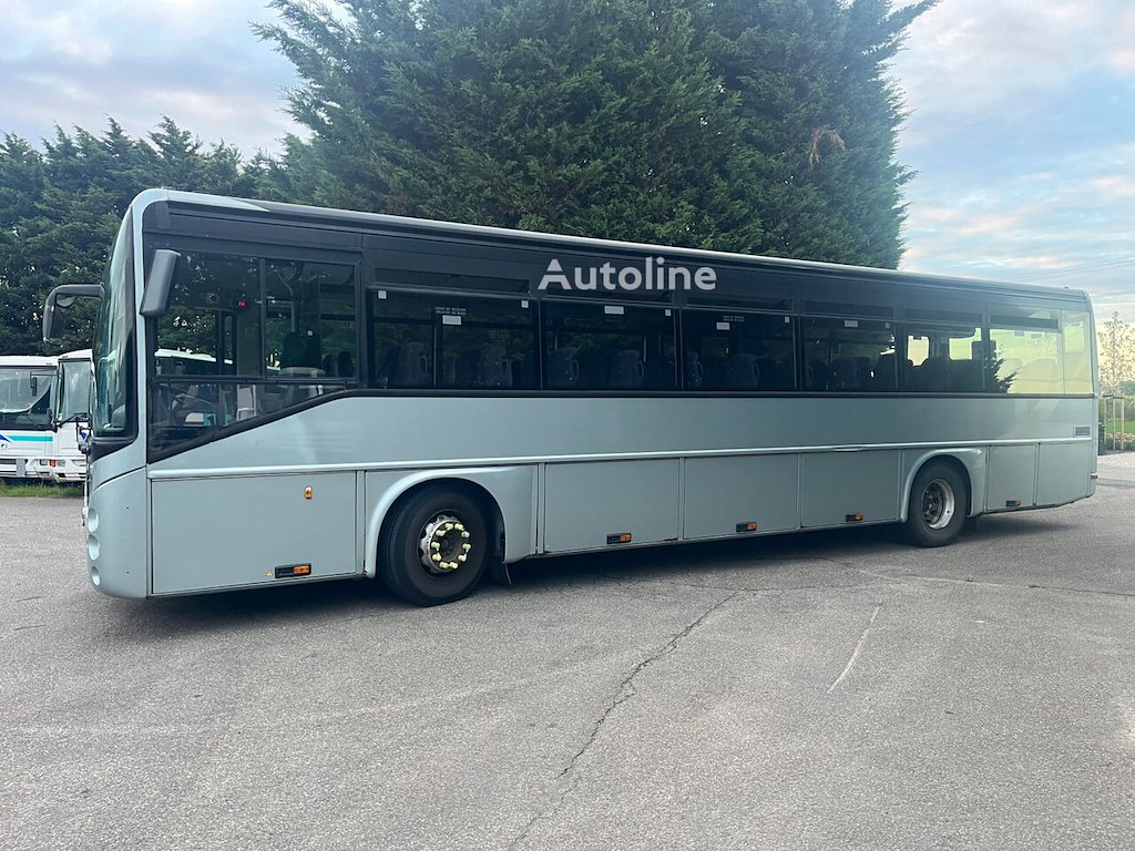 Irisbus Ares SFR117 prigradski autobus
