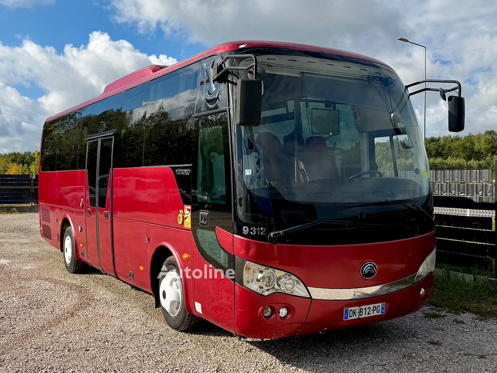 Yutong ZK6938HQ prigradski autobus