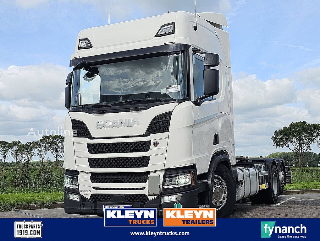 Scania R450 6x2*4 vozilo za prevoz kontejnera
