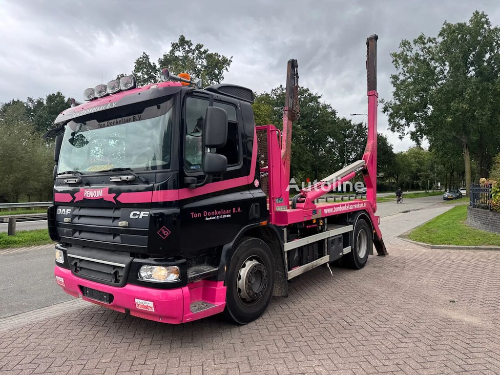 DAF CF 75 Handgeschakeld kamion autopodizač kontejnera