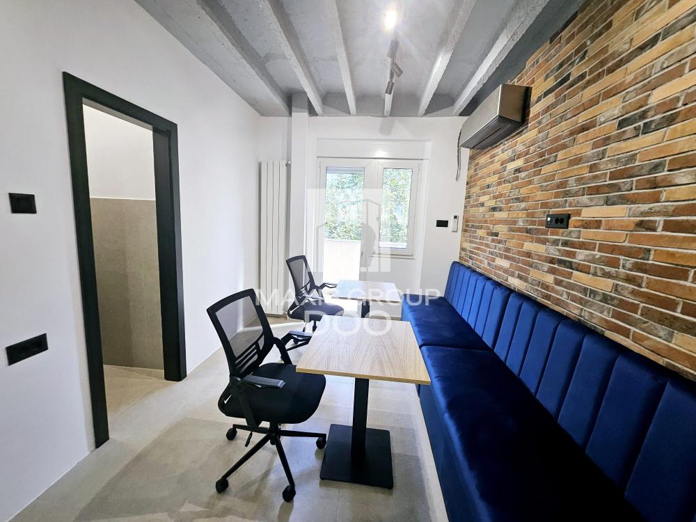 2 stana povsine 64m2 i 70m2 sa 2 parking mesta ID#2073
3.000 €