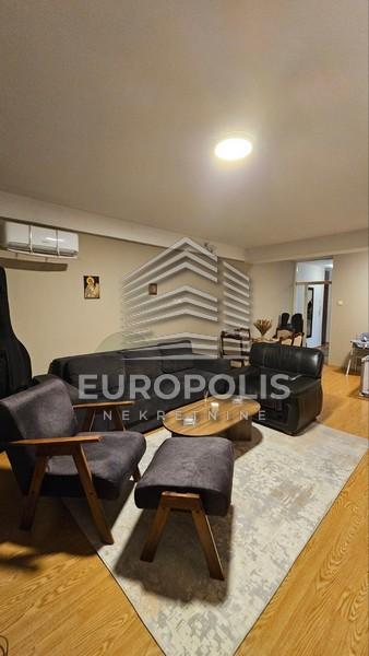 Prodaja stana – Genex kula | 3. Sprat | 2 lifta ID#10334
280.000 €