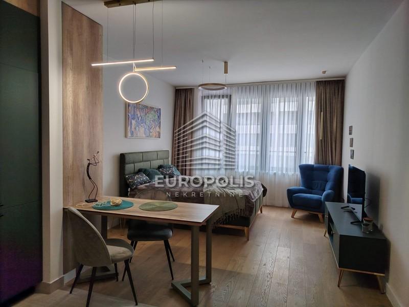 Airport Garden, lux kompletno namešten ID#10341
160.000 €
