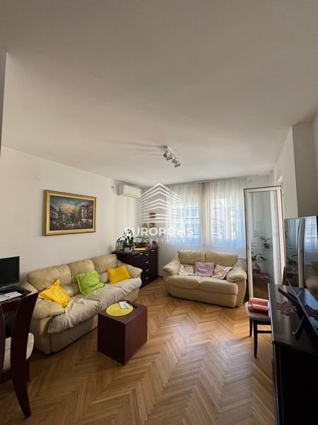 Renoviran, 3.5, Krunski venac ID#9431
360.000 €
