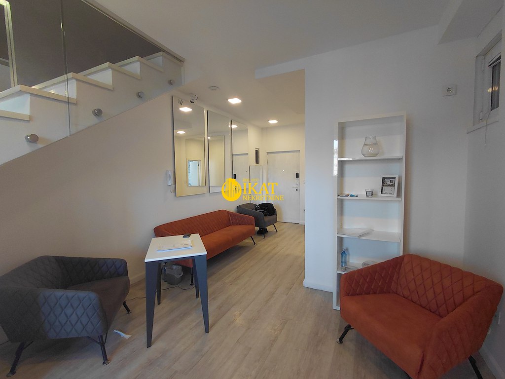 Zvezdara, Đeram, dupleks 118m2 5.0 ID#5394
383.500 €