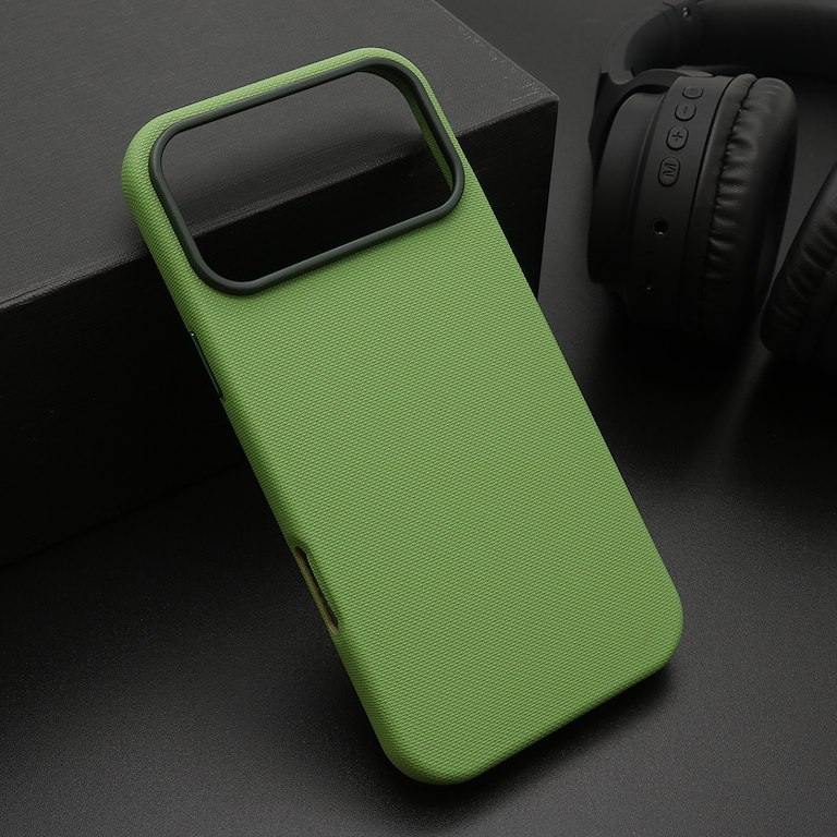 Maska FROSTED SHIELD MagSafe za iPhone 18 Pro Max (6.9) zelena