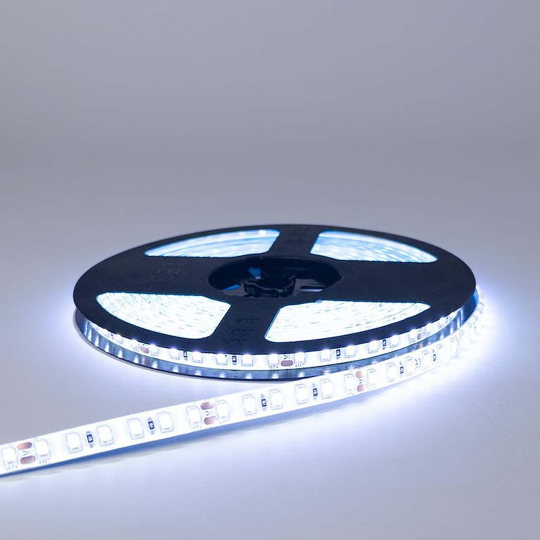 LED traka 6000K 10W IP44 hladno bela, 12V, 2835/120
