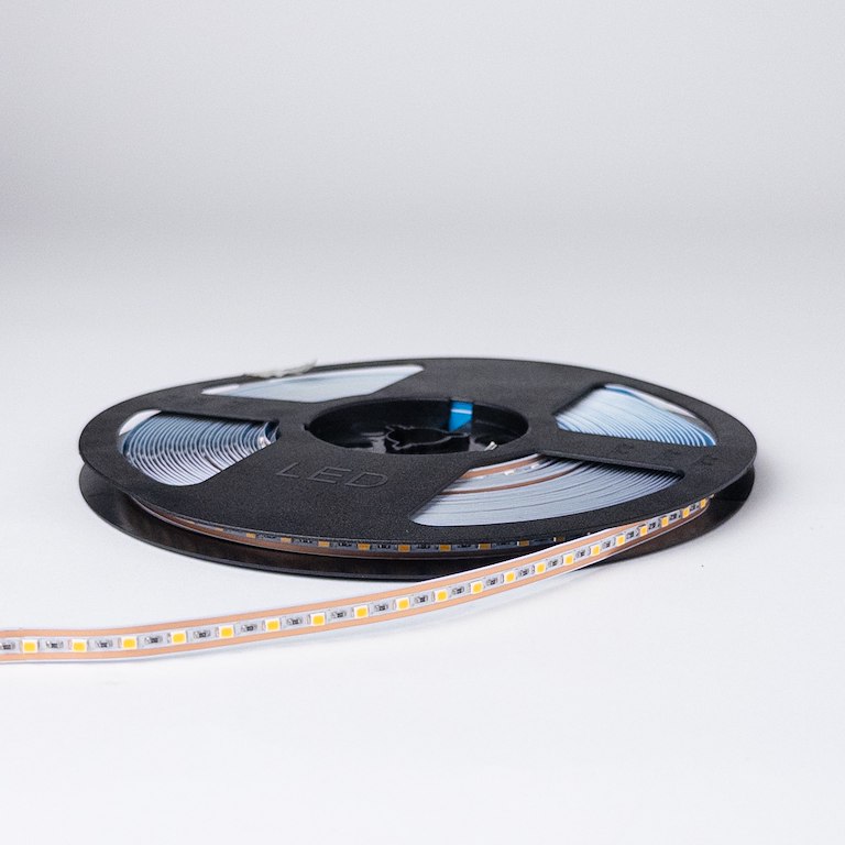LED traka 6mm 3000K toplo bela, 12V, 7W, SMD 2025/120, IP20