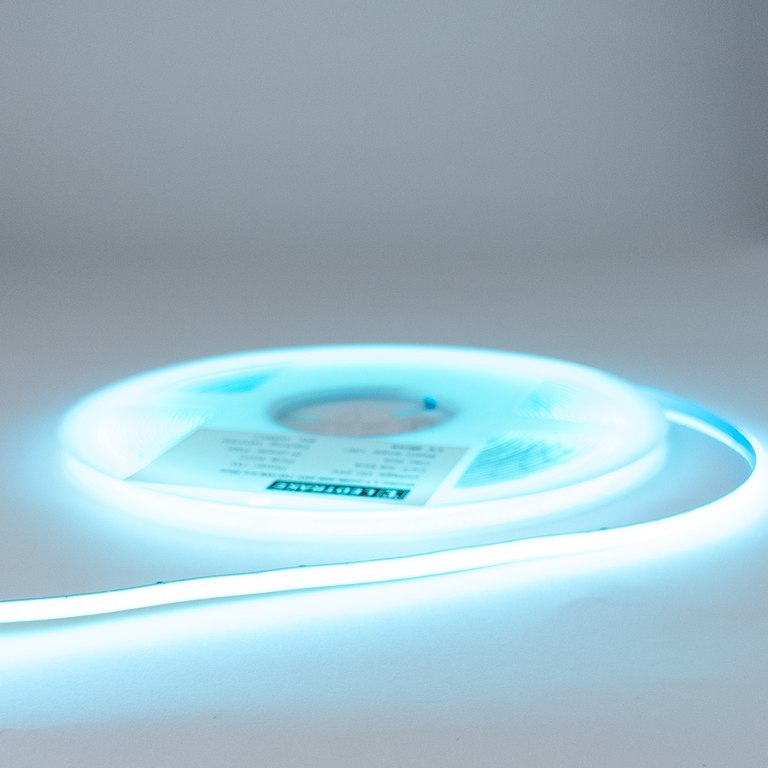 LED TRAKA COB 400D/m 24V 7W 5mm ICE BLUE